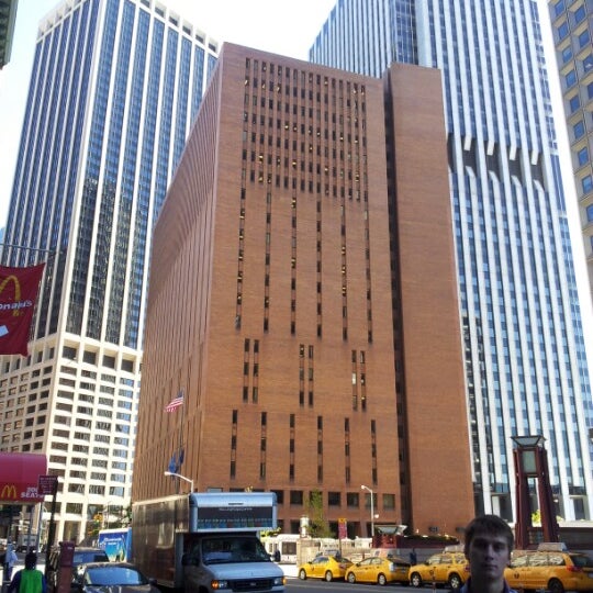Morgan Stanley - Office in Financial District