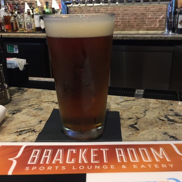 Bracket Room - 28 visitors