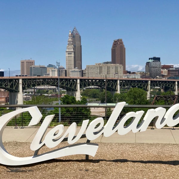 Cleveland Script Sign - Tremont - 207 visitors