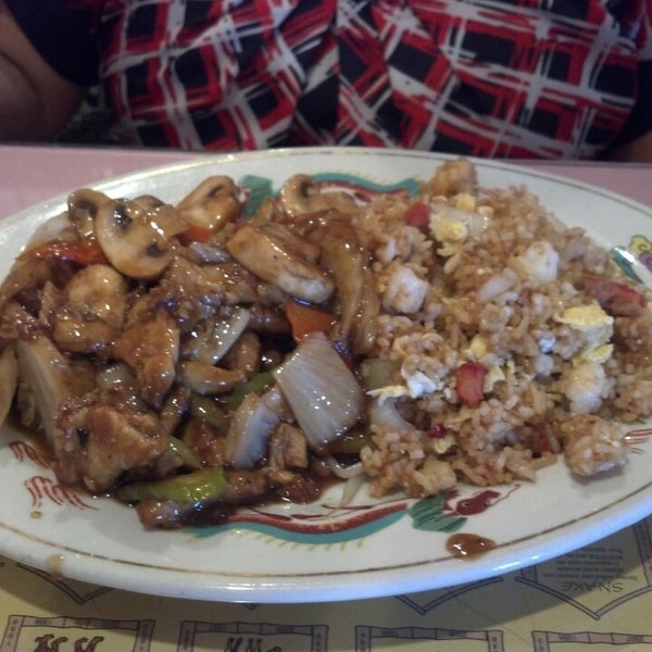 Photos at Golden Flower Chinese Restaurant - 8 tips from 165 visitors