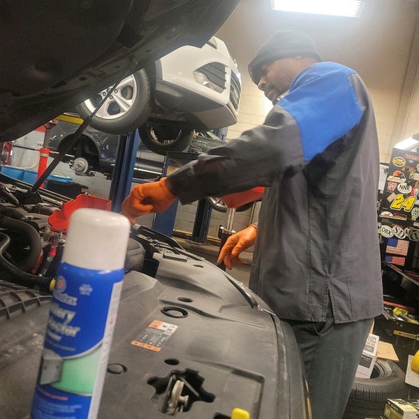 Ourisman Ford & Lincoln - Alexandria, VA