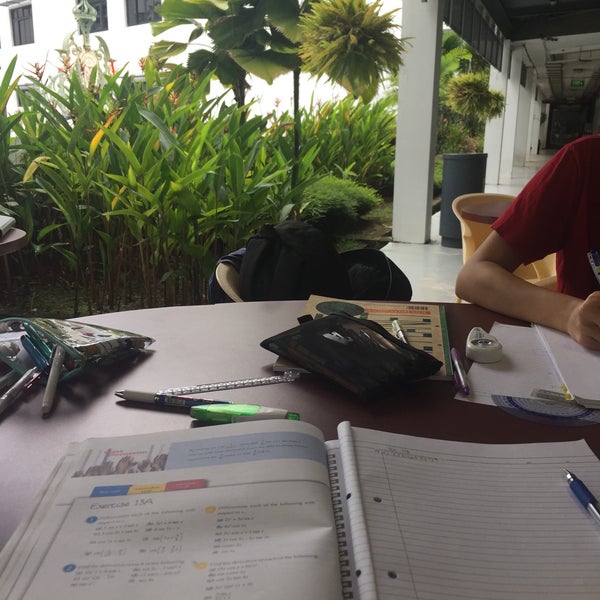 CHIJ Secondary (Toa Payoh) - Toa Payoh - 626 Lorong 1 Toa Payoh