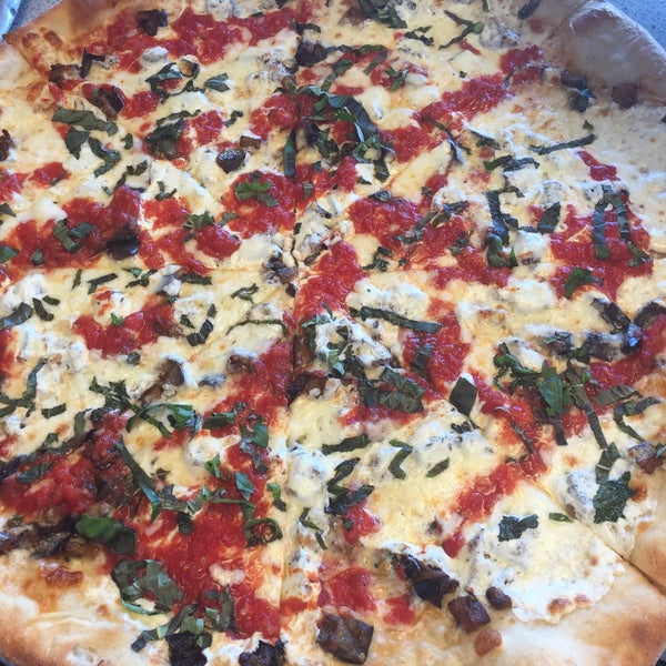 Dusal's - Italian Restaurant in Manalapan