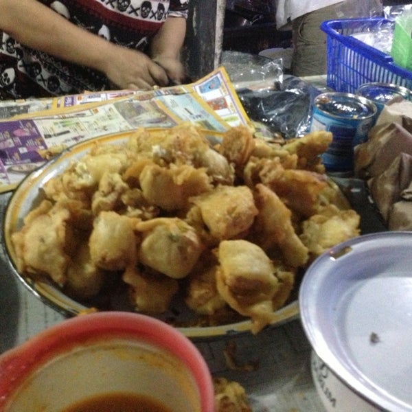 Bala Bala Ceu Popon - Jalan Taman Makam Pahlawan