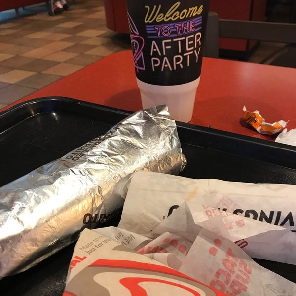 Taco Bell - 45 tips from 2899 visitors