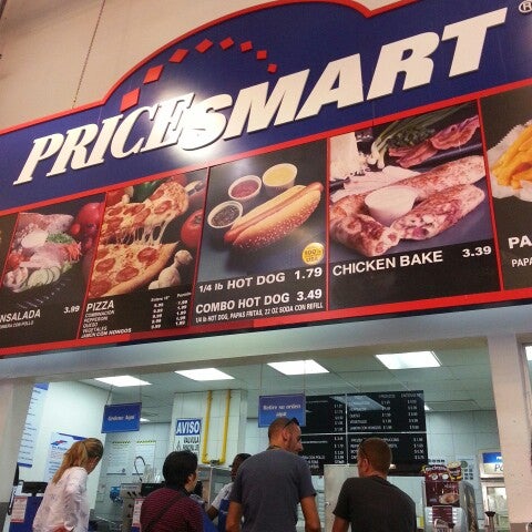 Photos at PriceSmart - Vía Brasil