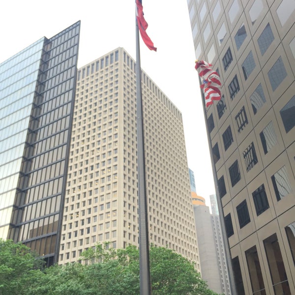 Photos at One Allen Center - 500 Dallas St