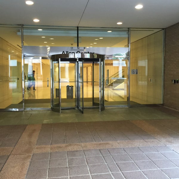 Photos at One Allen Center - 500 Dallas St