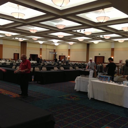 Convention Center - 3 tips from 877 visitors