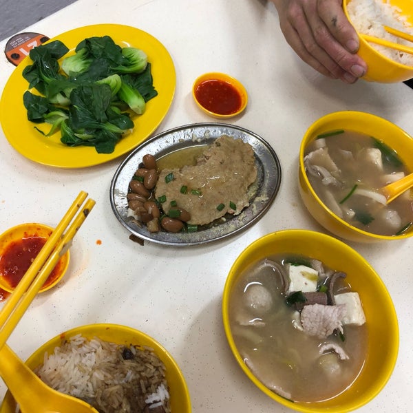 Photos at 正正文記豬雜湯 Authentic Mun Chee Kee KING of Pig's Organ Soup