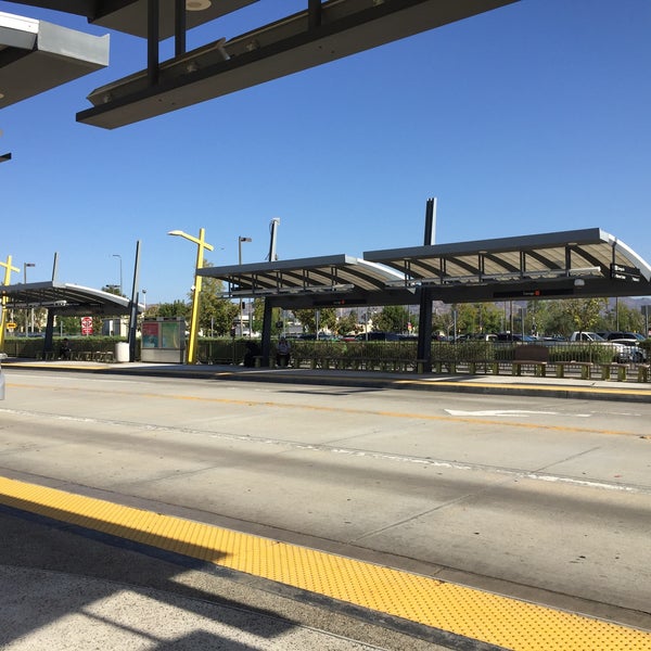 Metro Busway - Canoga Station (Orange) - 2 tips