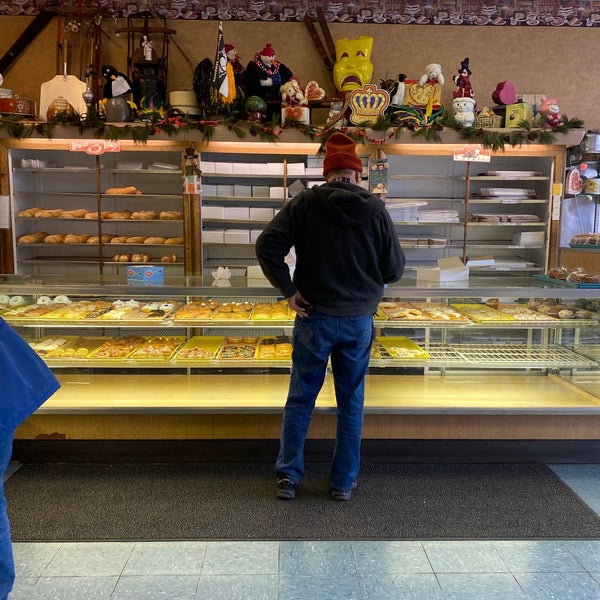 Grahams Bakery - Bakery in Castle Shannon