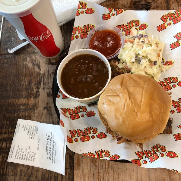 Phil's BBQ - BBQ Joint in Midway District