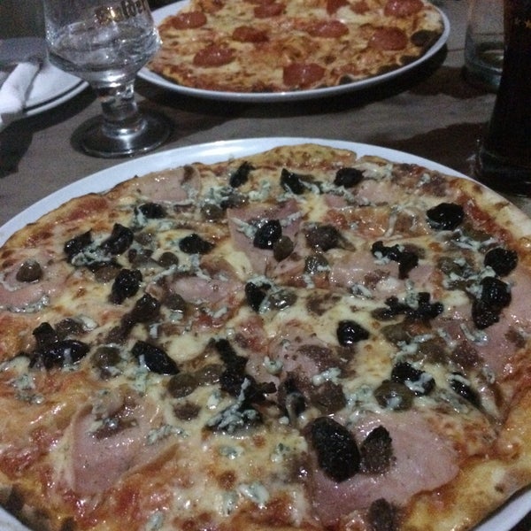 Pizze-riah Wood-fired pizza - Pizzeria in Victoria Island