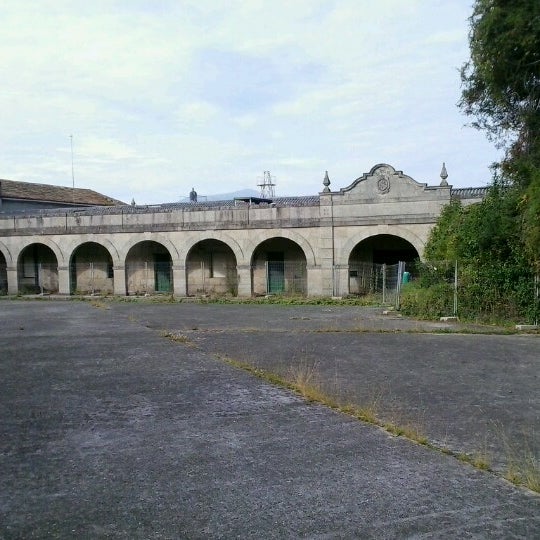 Escuela de Transmisiones y Electricidad de la Armada (ETEA) - Military ...