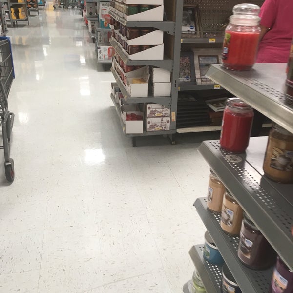 Walmart Supercenter - Baker, LA