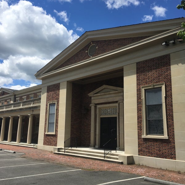 First Baptist Church - The Fan - 2 tips from 258 visitors