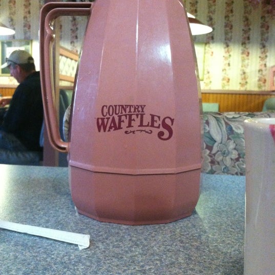 Country Waffles - Breakfast Spot in Fresno