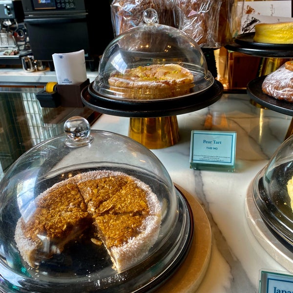 The Lantern - Café in Khlong San