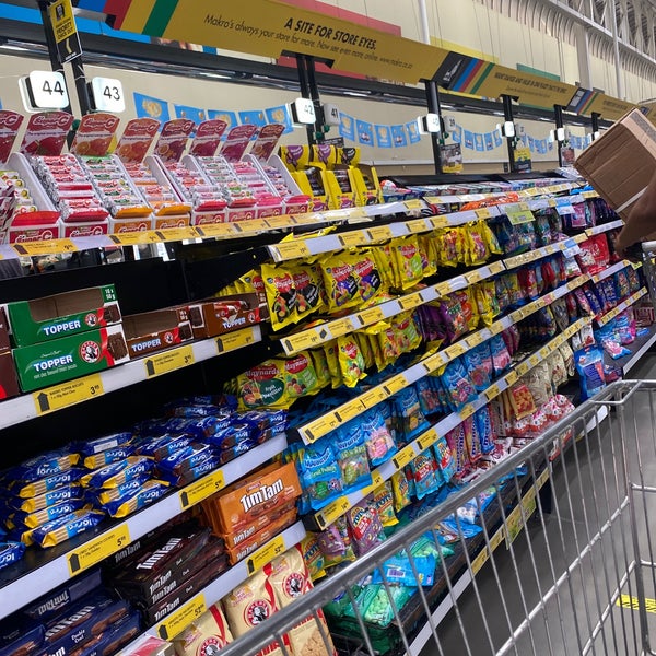 Makro - 26 tips from 1161 visitors