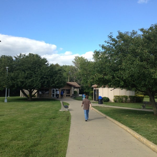 Photos at Lebanon Rest Area Southbound - 21 tips