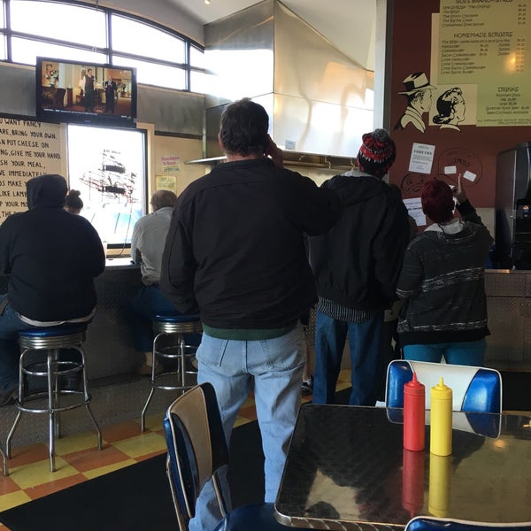 Gus's Gyros - Greek Restaurant