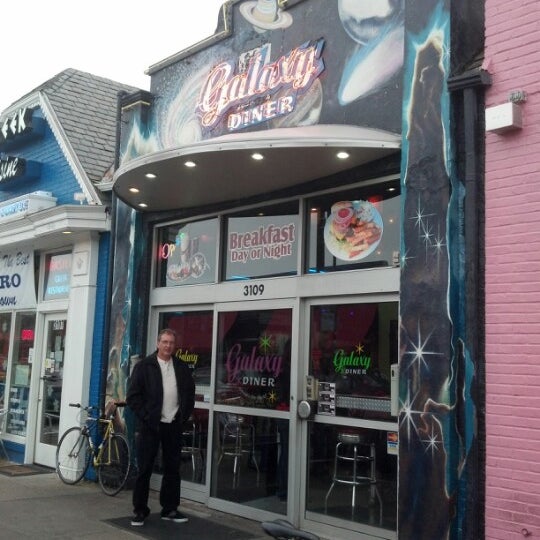 Galaxy Diner - Carytown - 86 tips from 3081 visitors