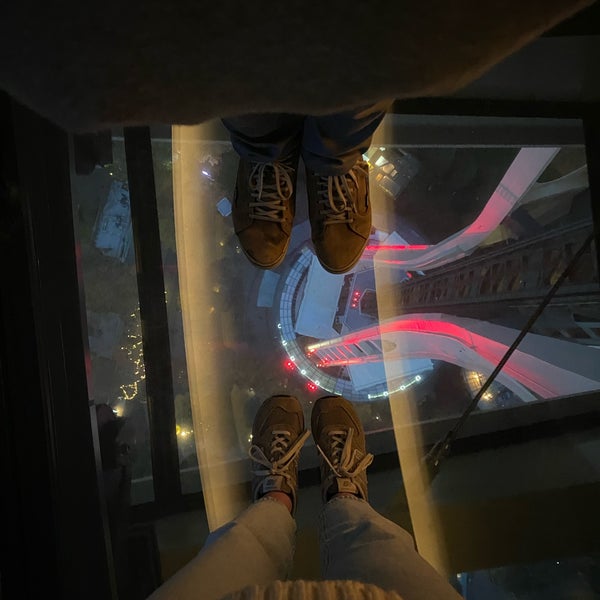 Space Needle: Observation Deck - Lower Queen Anne - 400 Broad St