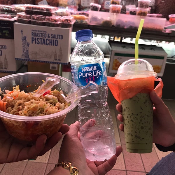 ตลาดสันติสุข (Santisuk Market) - หาดใหญ่, สงขลา