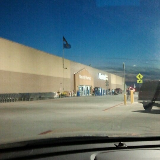 Walmart Supercenter - Big Box Store