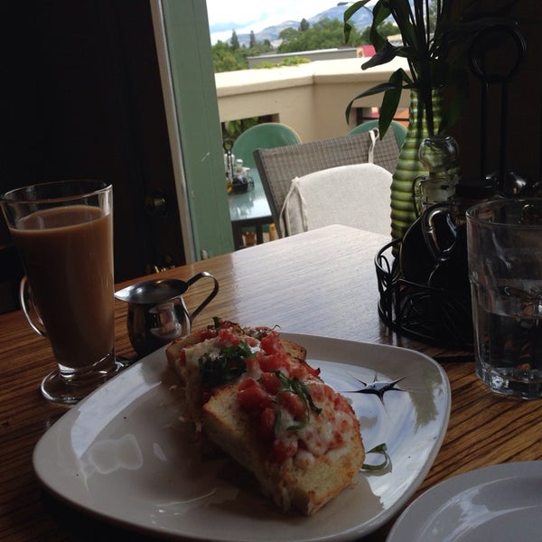 Macaroni's Ristorante - 4 tips from 98 visitors