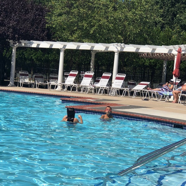 Madison Crossing at Birch Hill - Swimming Pool in Old Bridge