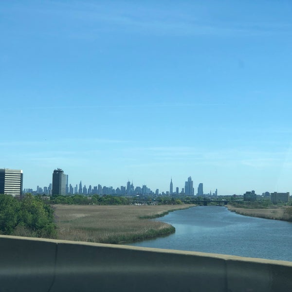Photos at NJ Turnpike at Exit 16W - Intersection
