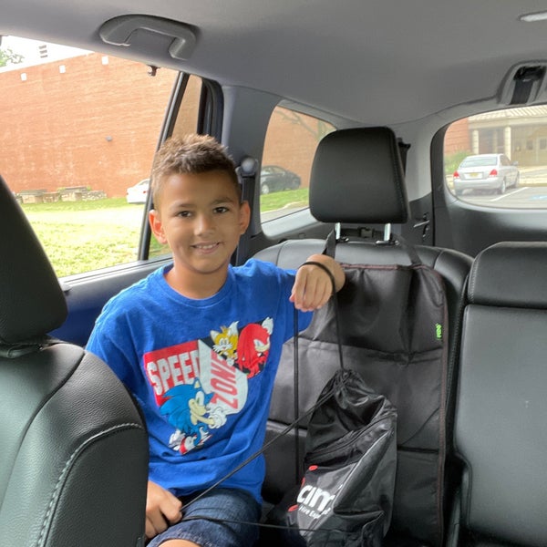 Samsel Upper Elementary School - Elementary School in Parlin