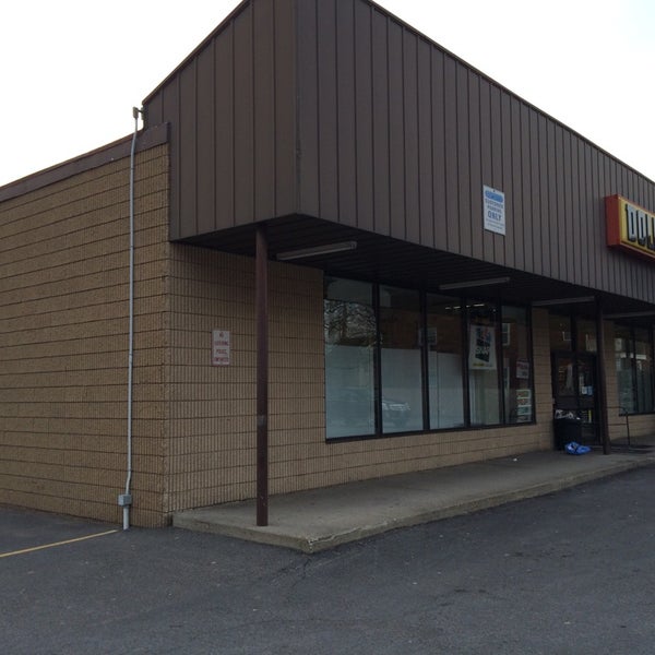 Dollar General - Discount Store