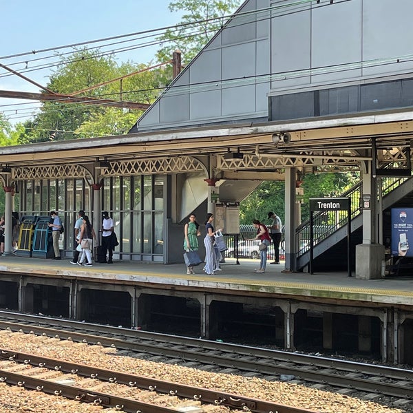 Photos at NJT - Trenton Transit Center (NEC) - 142 tips