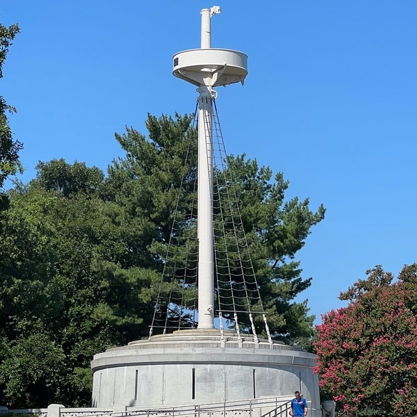 USS Maine Memorial - Monument / Landmark in Arlington