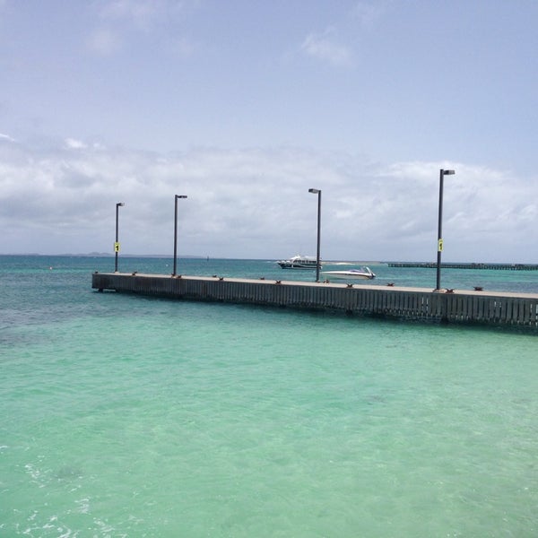 Photos at Blowing Point Ferry Terminal - Boat or Ferry