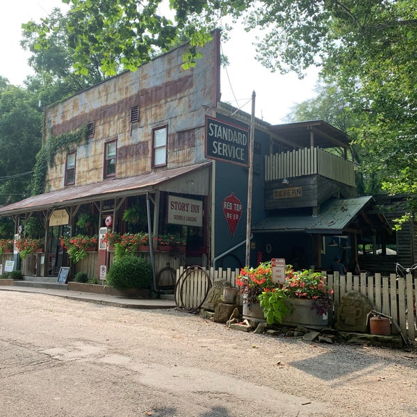 Story Inn - Nashville, IN