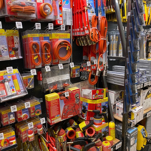 Bauhaus - Hardware Store