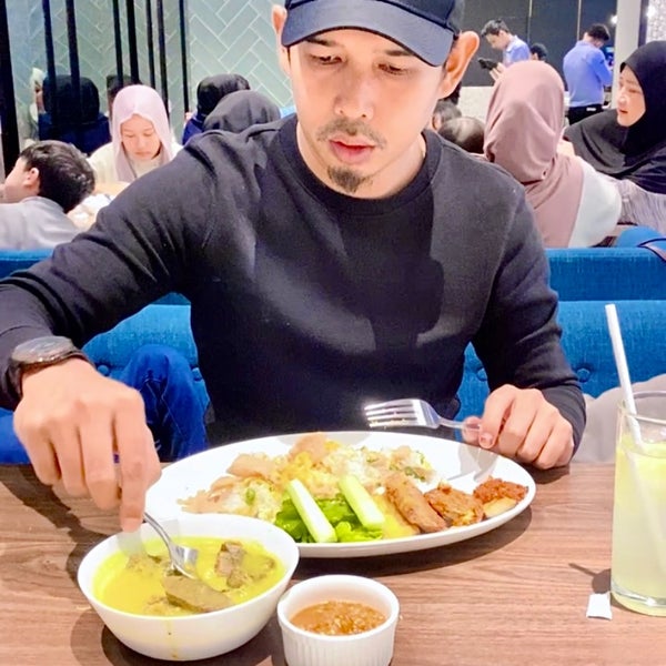 Two Sons Bistro - Kuala Lumpur City Center - Lot 415, Suria KLCC
