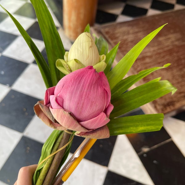 วัดพระนอนจักรสีห์วรวิหาร (Wat Phra Non Chaksi) - 24 tips