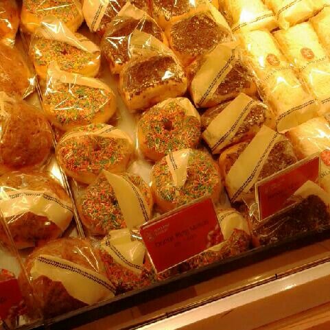 Holland Bakery - 4 tips