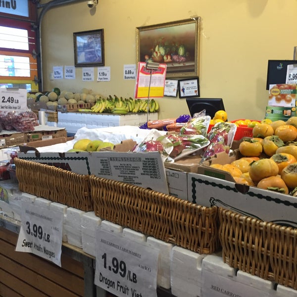 Red Carrots Farm Market - Fruit and Vegetable Store in Richmond