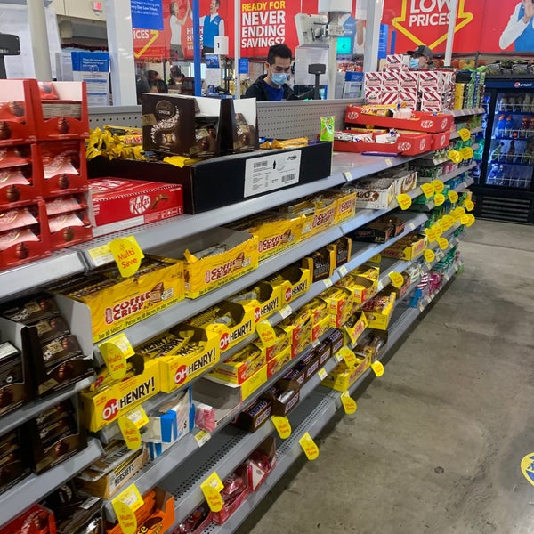 Photos at Walmart Supercentre - Renfrew-Collingwood - 31 tips from 2190 ...
