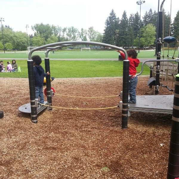 Photos at Robinswood Park - Park in Bellevue