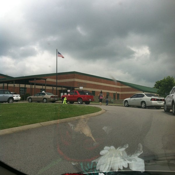 Vena stuart elementary school - 2 tips from 19 visitors