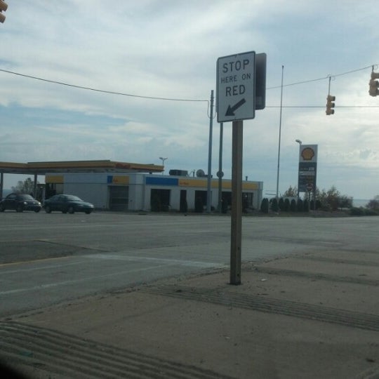 Shell - Gladstone, MI