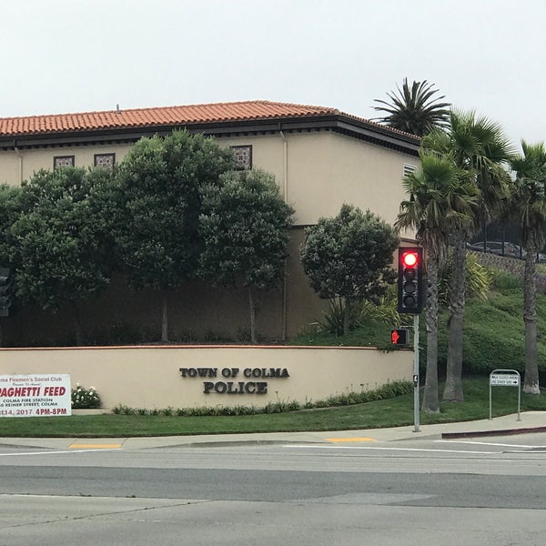 Colma - Town in Central Colma