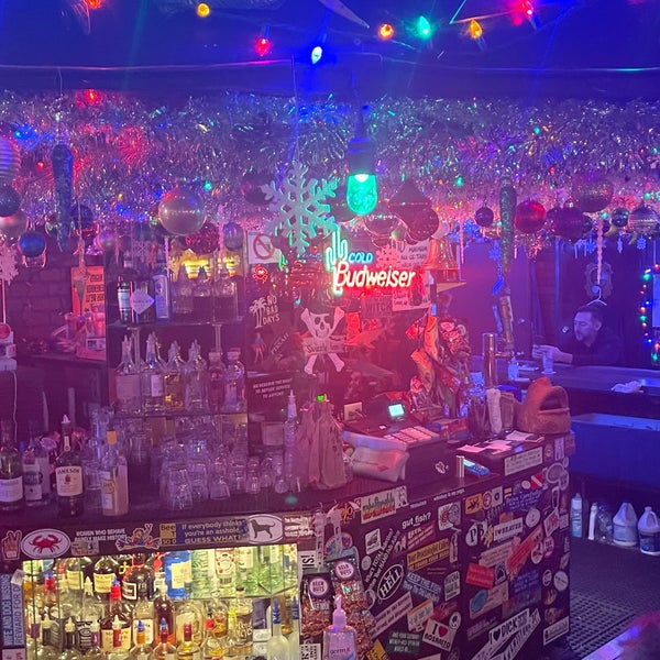 Swizzle Inn - Camelback East - 19 tips from 1014 visitors